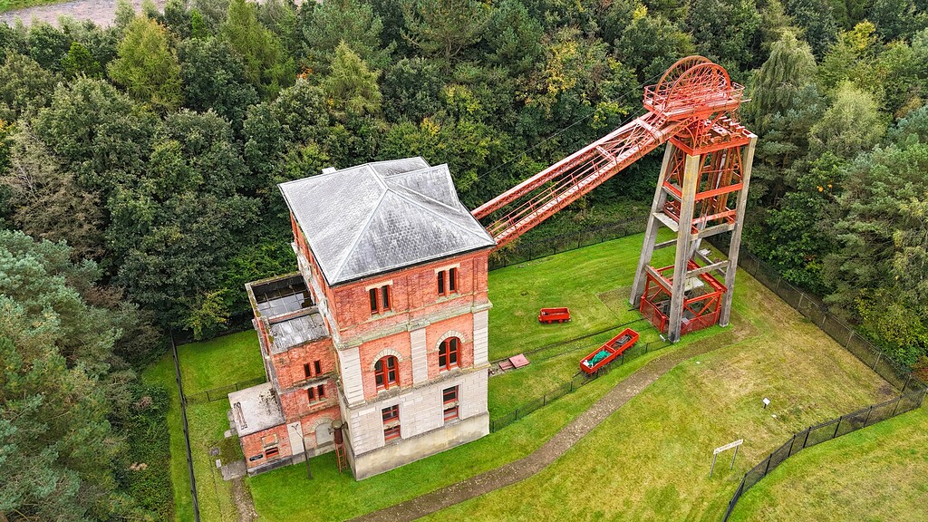 Bestwood Colliery Winding House - Added to Historic Buildings in East ...