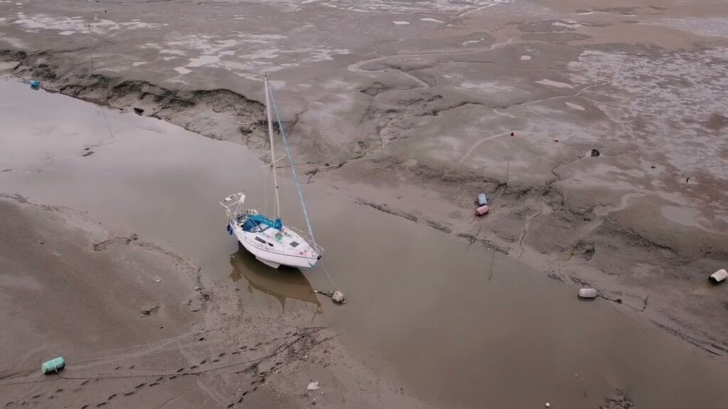 Hightown beach. (I tried something a bit different) - Videos by Drone ...