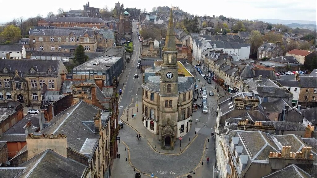 Stirling city centre (Scotland) - Videos by Drone - Grey Arrows Drone ...