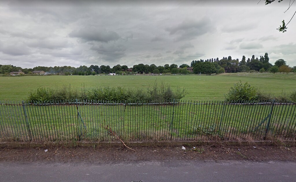 Duke's Meadows - Added to Parks and Recreation in London - Where to fly ...