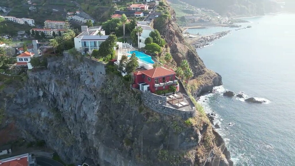 Madeira October 2022 - Videos by Drone - Grey Arrows Drone Club UK