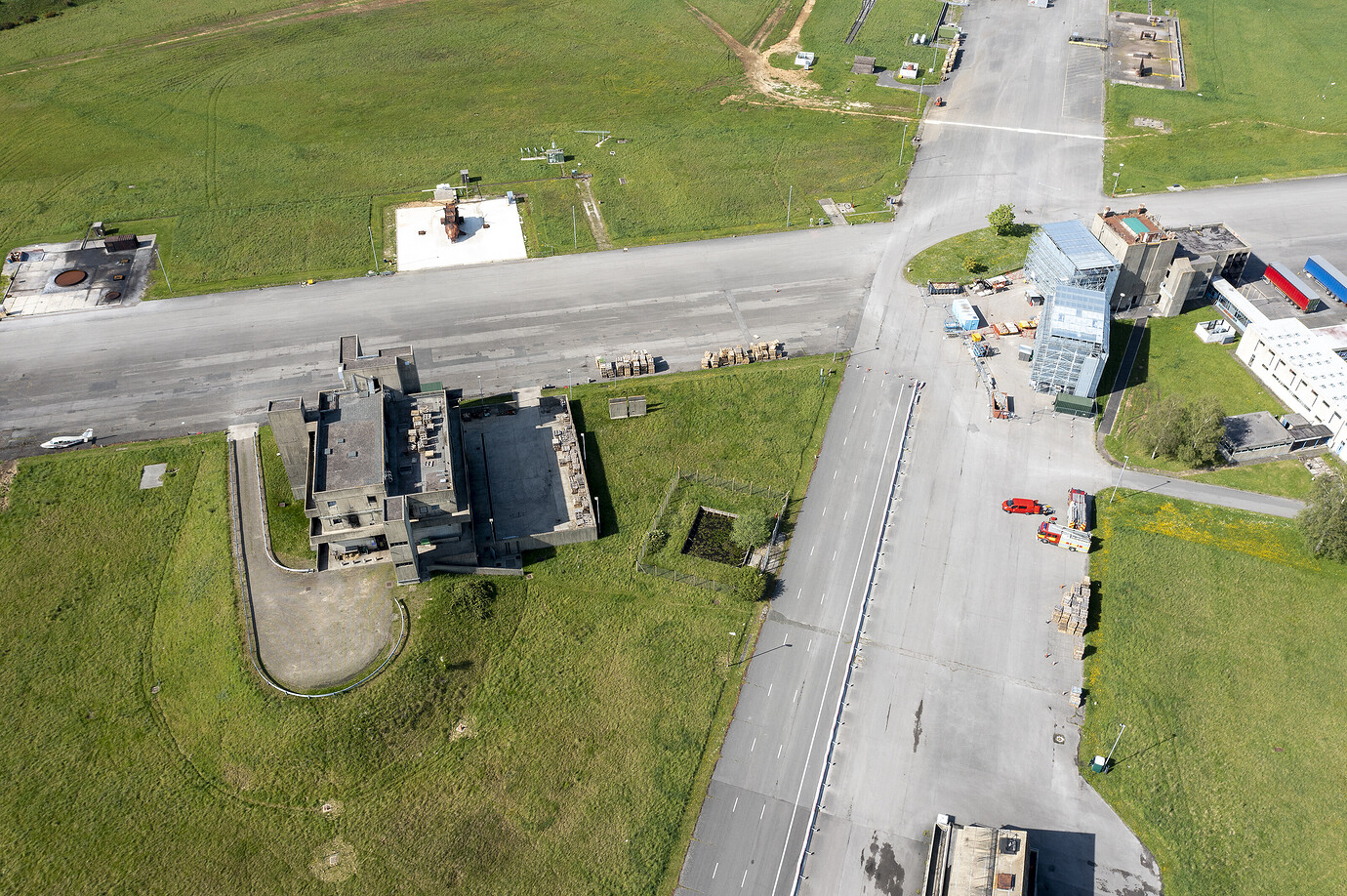 Fire Service College, Moreton-in-Marsh - Photos by Drone - Grey Arrows ...