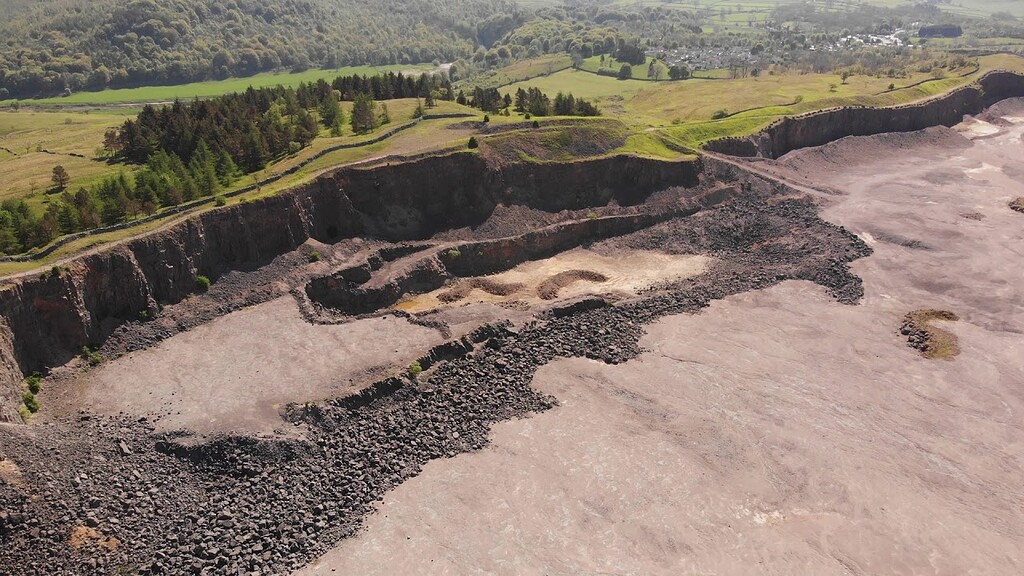 Threshfield Quarry - Where to fly your drone in the UK - Grey Arrows ...