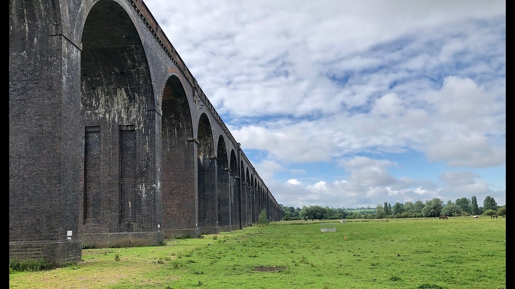 Welland Valley Viaduct, Harringworth, Seaton - Videos by Drone - Grey ...