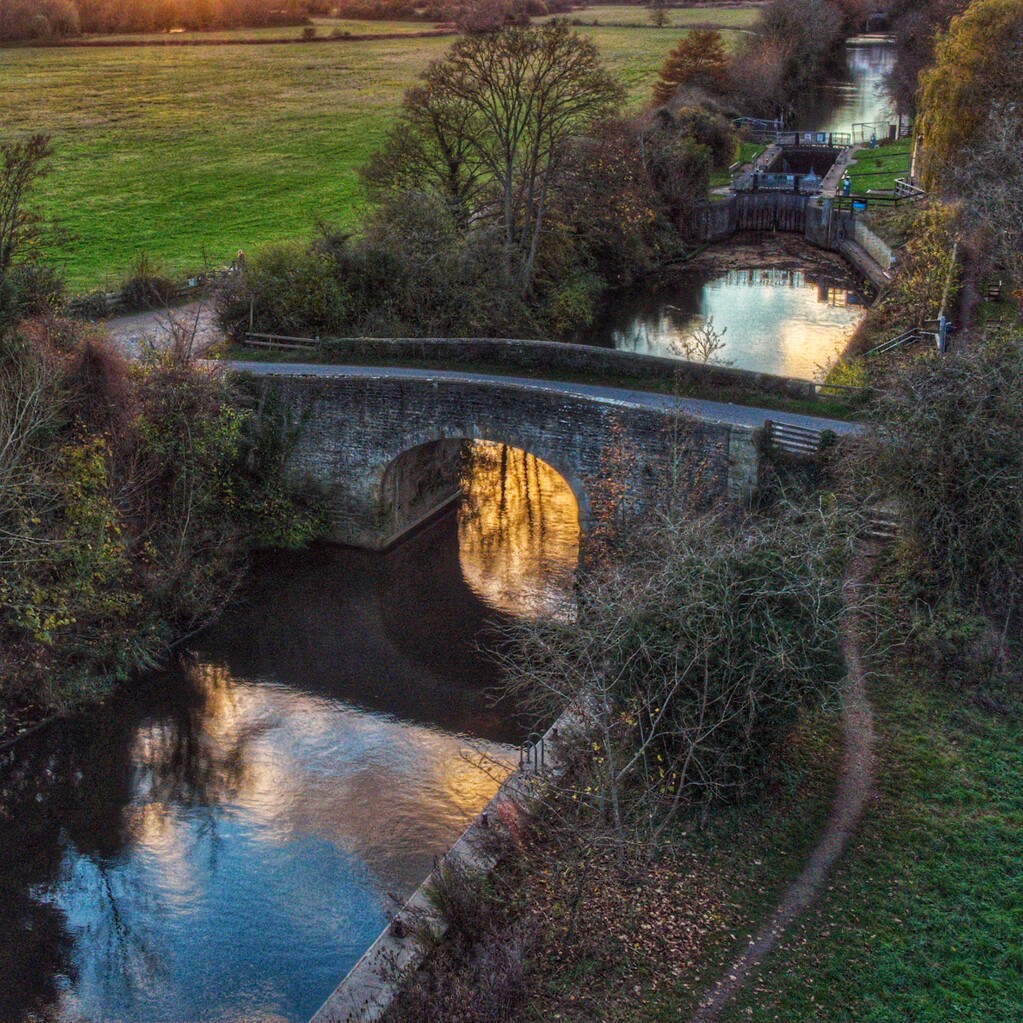 Culham Lock, UK Still photos by DJI Mini 2 - Photos by Drone - Grey ...