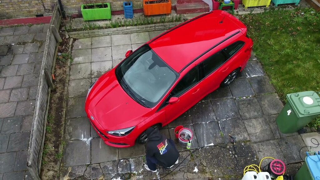 Don't expect much... I was bored - Videos by Drone - Grey Arrows Drone ...