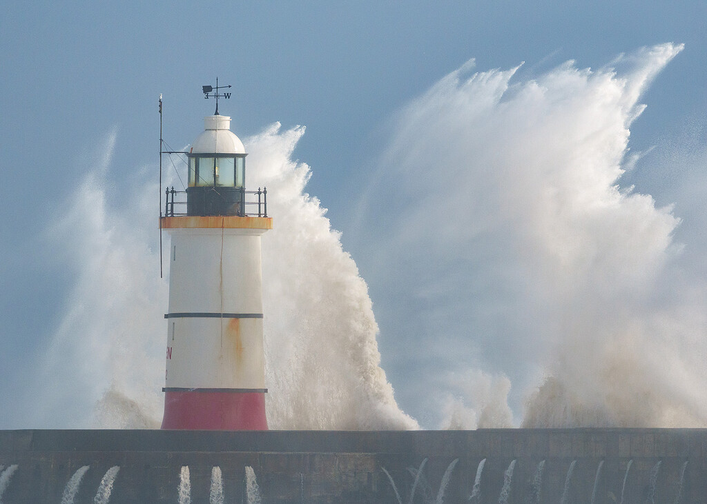 Newhaven Lighthouse - Non-drone Photos & Video - Grey Arrows Drone Club UK