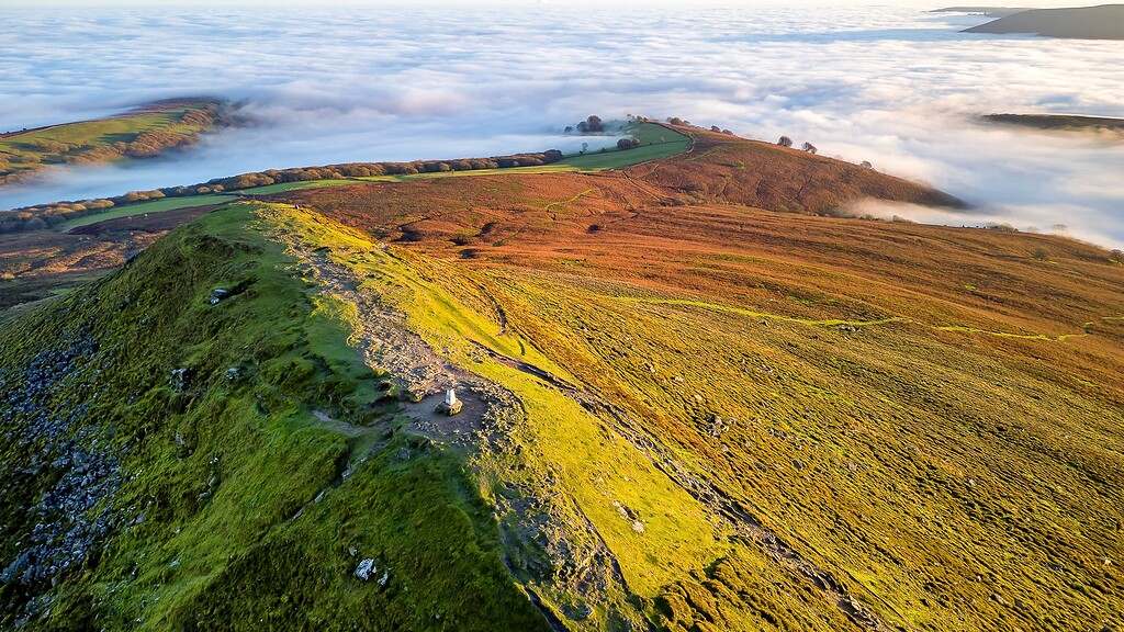 Sugar Loaf Mountain - Added to National Trust in Wales - Where to fly ...