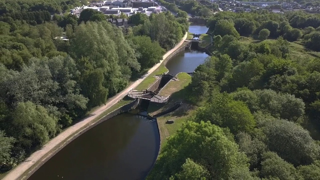 Wigan Locks - Added to Rivers and Canals in North West - Where to fly ...
