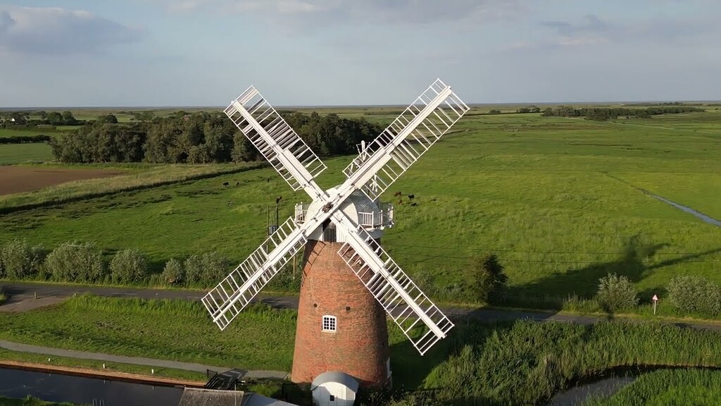 HORSEY WIND PUMP - Great Yarmouth - Videos by Drone - Grey Arrows Drone ...