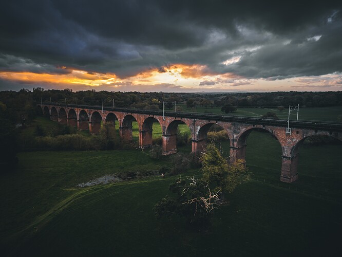 A flying visit to Twemlow Viaduct & Jodrell Bank - Photos by Drone ...