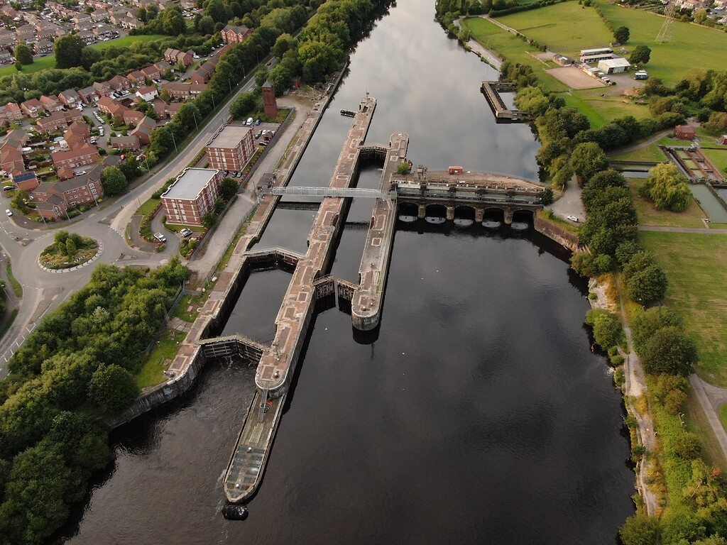 Irlam Locks - Added to Rivers and Canals in North West - Where to fly ...