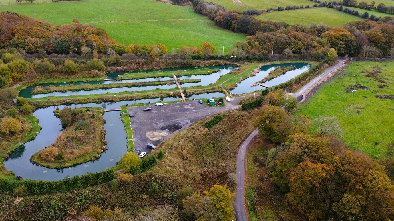 Bradshaw fisheries - Photos by Drone - Grey Arrows Drone Club UK