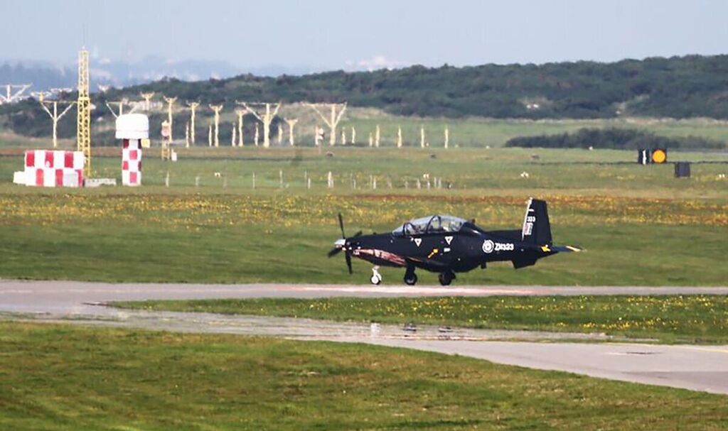 Drone/Aircraft Near Miss - Drone News - Grey Arrows Drone Club UK