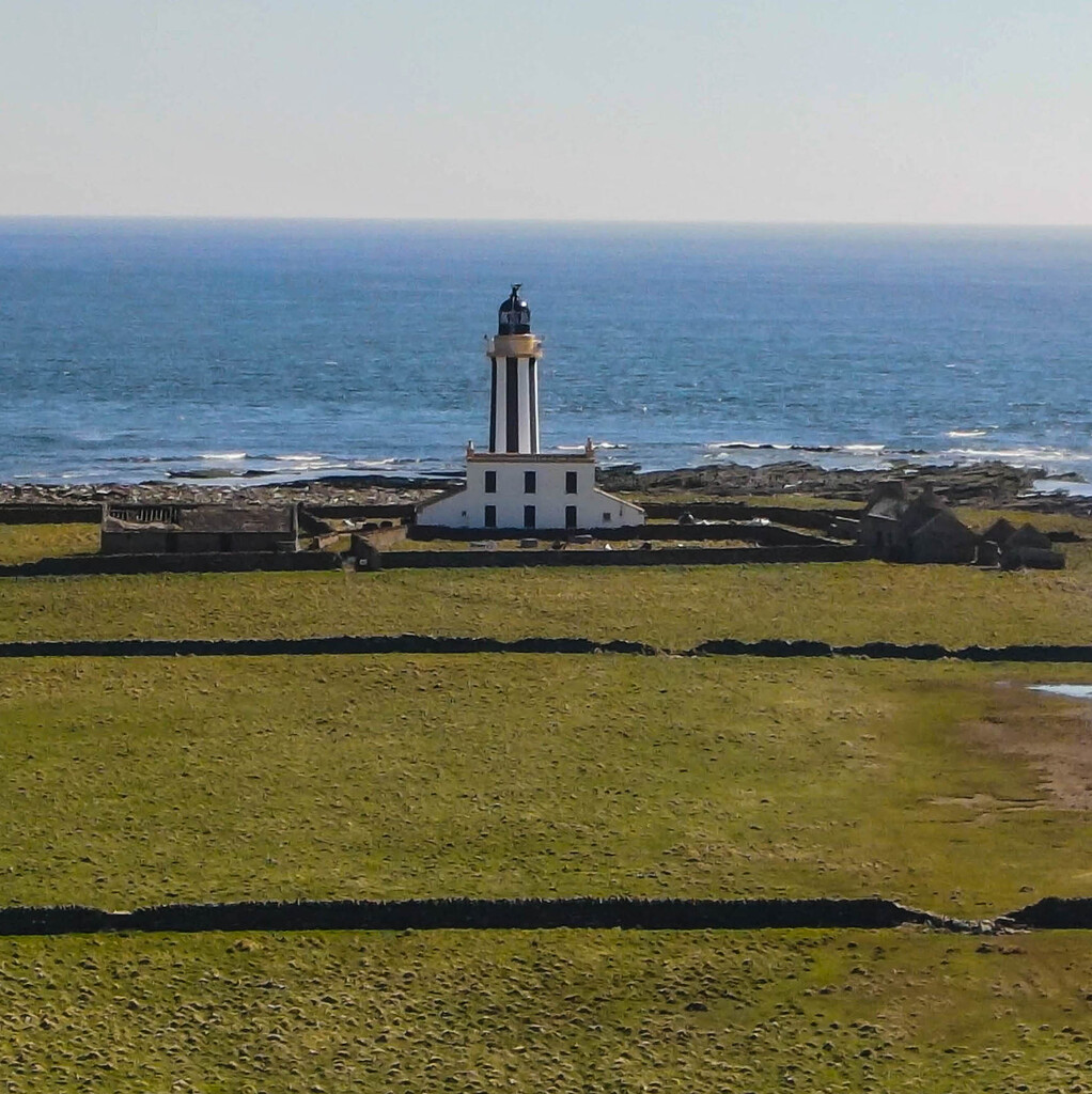Start Point Lighthouse Sanday Orkney - Added to Lighthouses in Scotland ...