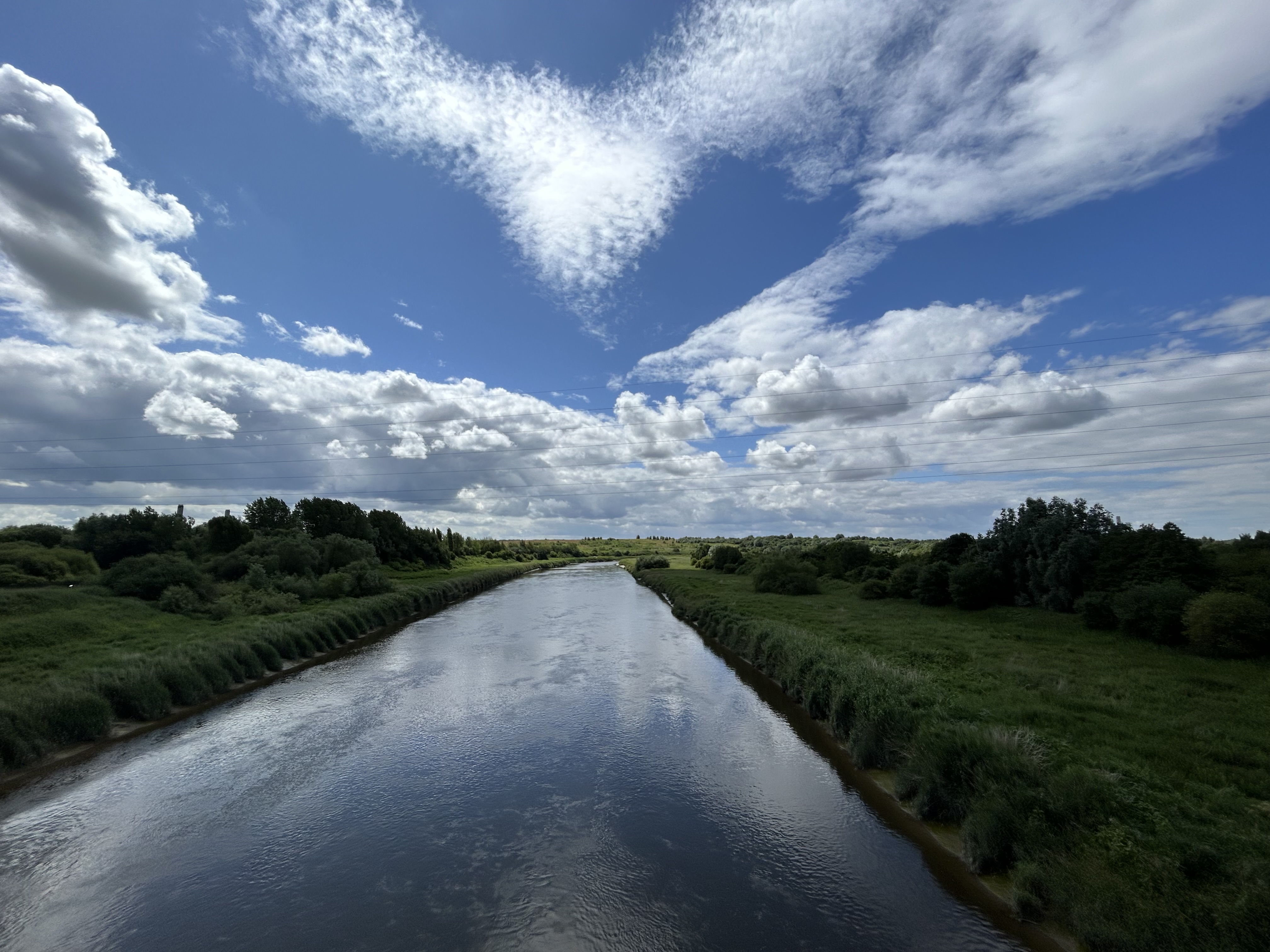 Sankey Valley, Warrington - Non-drone Photos & Video - Grey Arrows ...