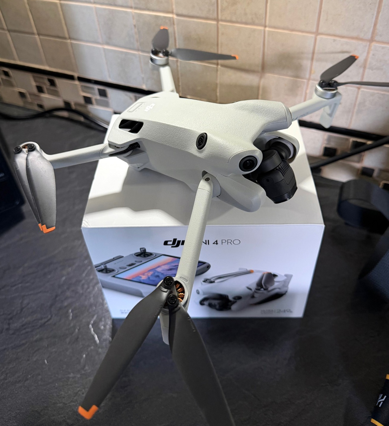 DJI Mini 4 Pro & DJI RC 2 Fly More Combo - For Sale & Wanted - Grey ...