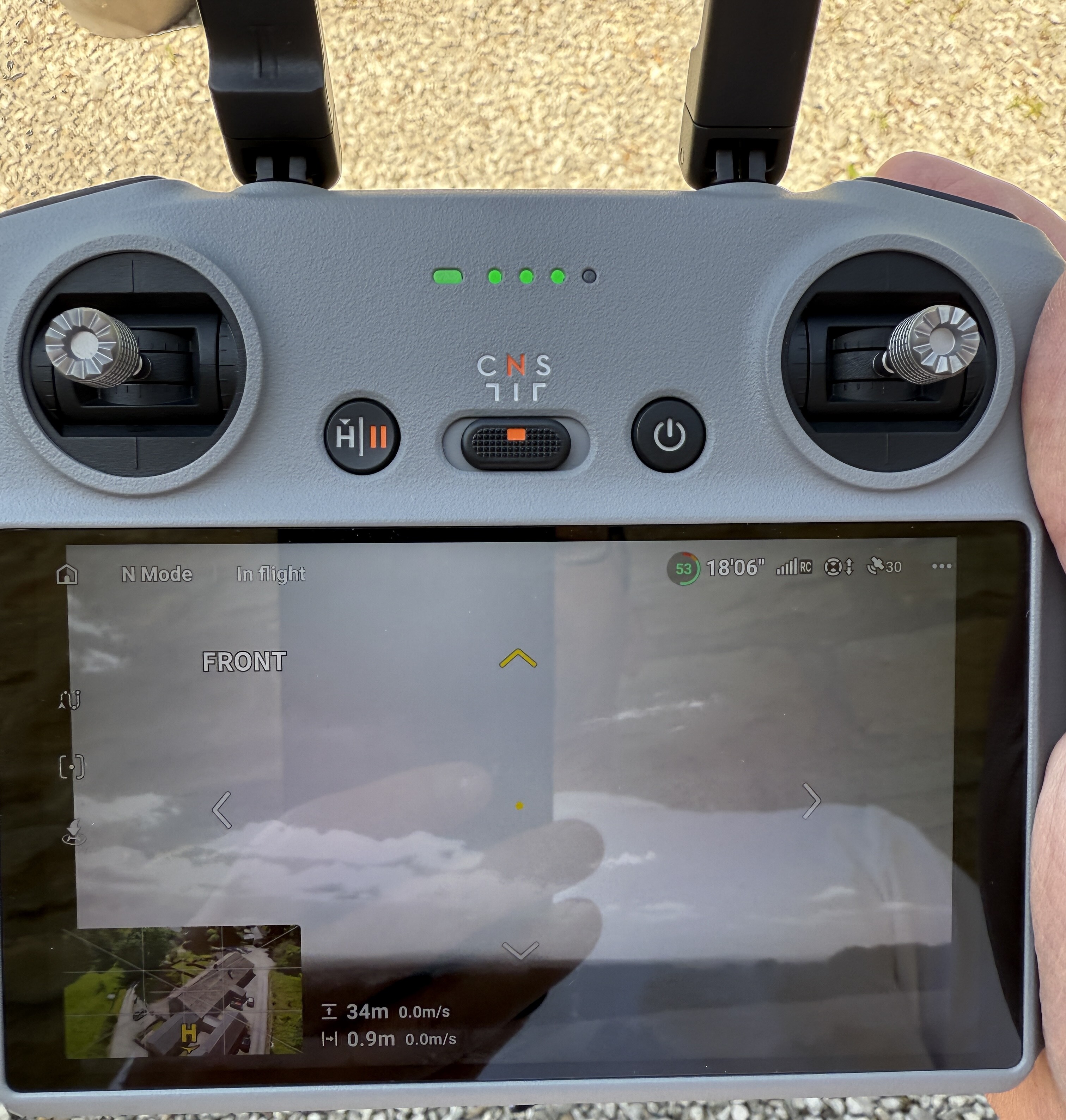 DJI Mini 4 Pro Sensor view showing on RC screen - Questions & Answers ...