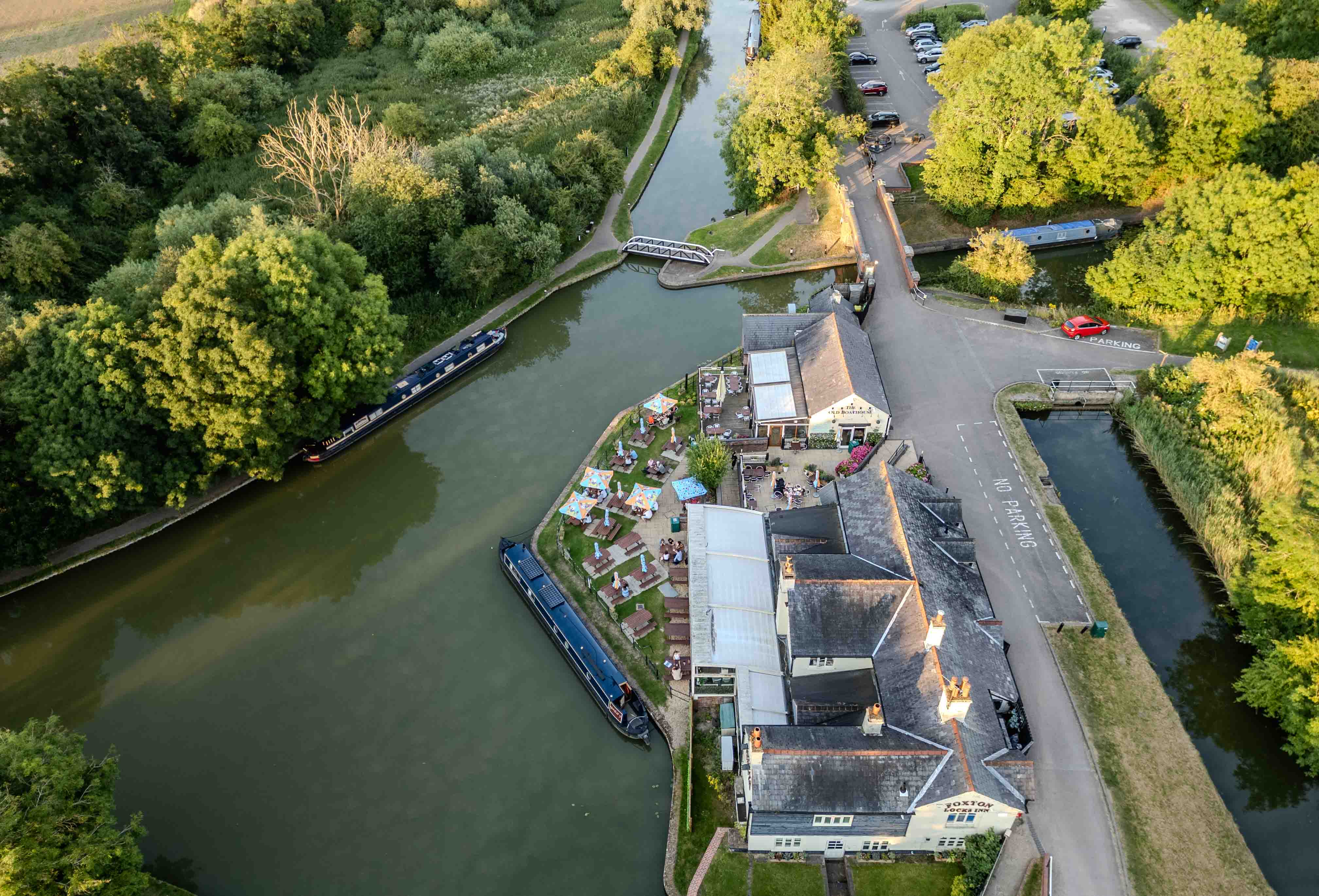 Foxton Locks Inn on the grand union canal Leicestershire - Photos by ...